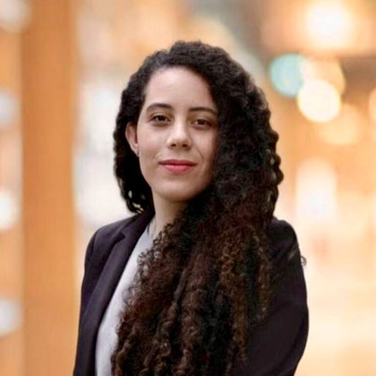 Rosana Lezama Sánchez – SLV Consultores